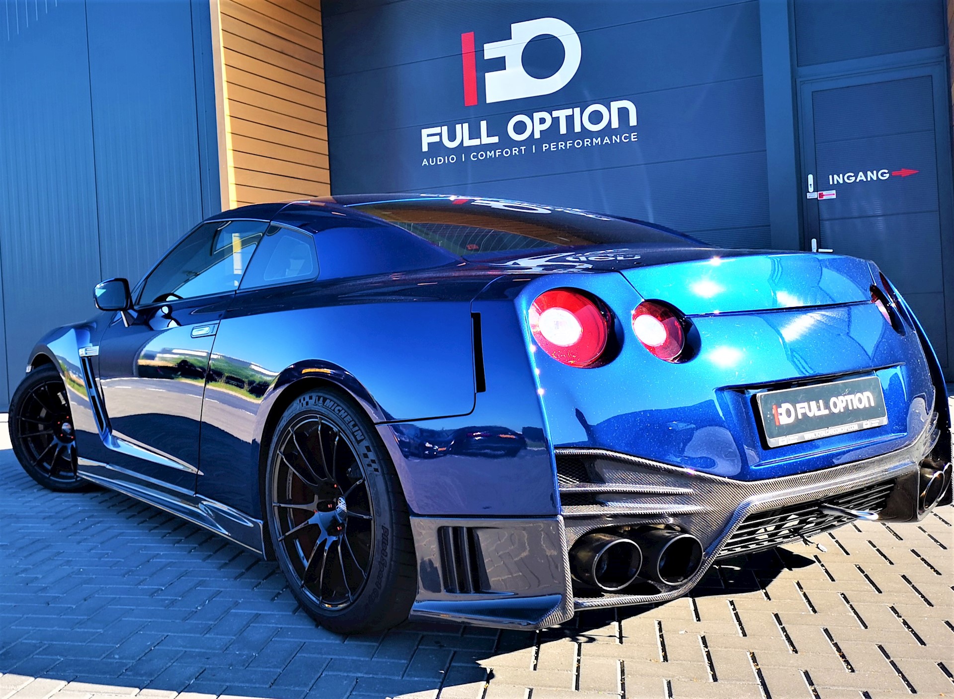 Nissan GT-R R35 | FULL OPTION